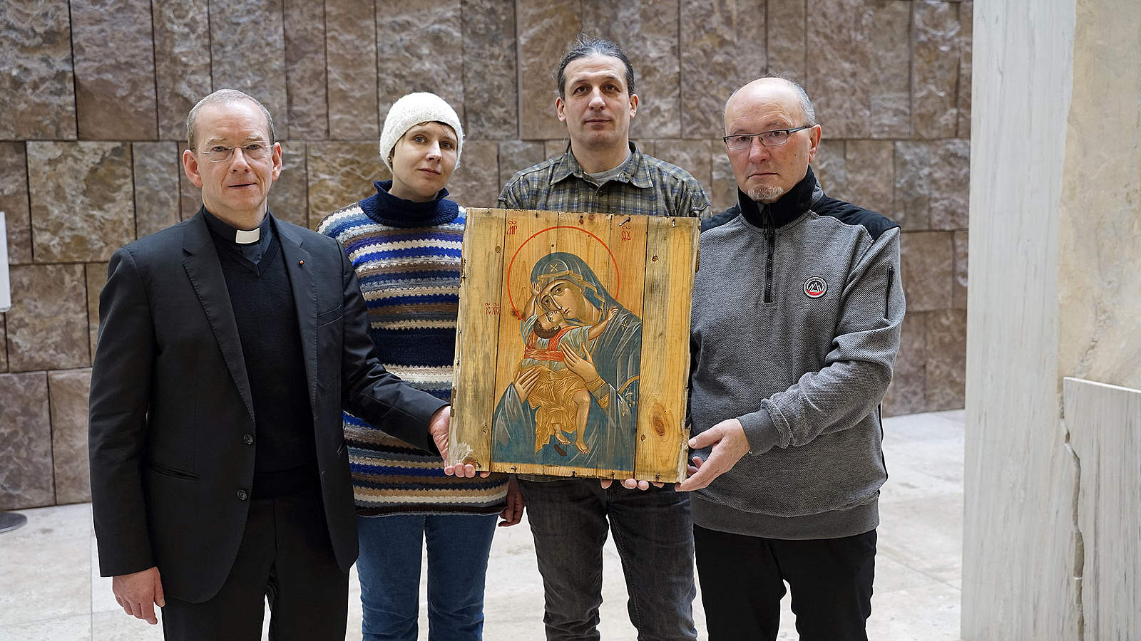 Katholische Kirche Stuttgart: Beten mit Farben: ukrainische Ikonen auf ...